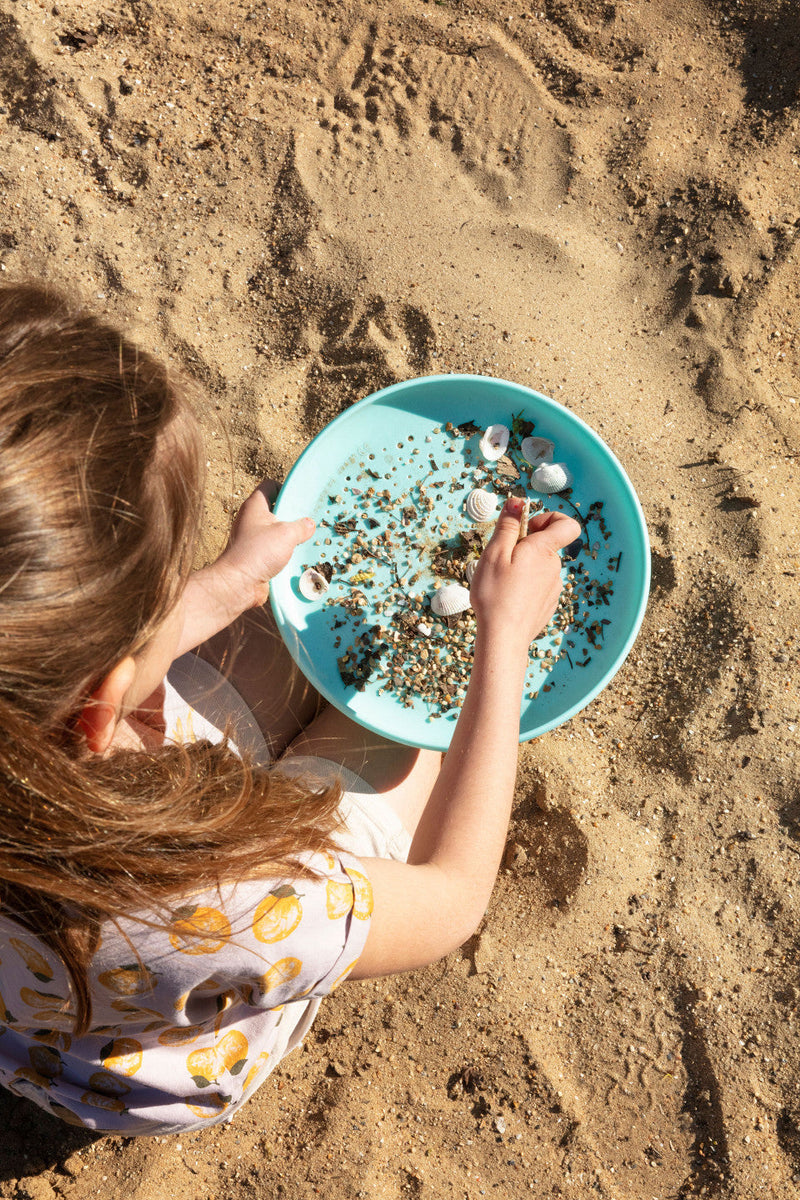 Beach/Pool Fun! – Rosalyn + Rae
